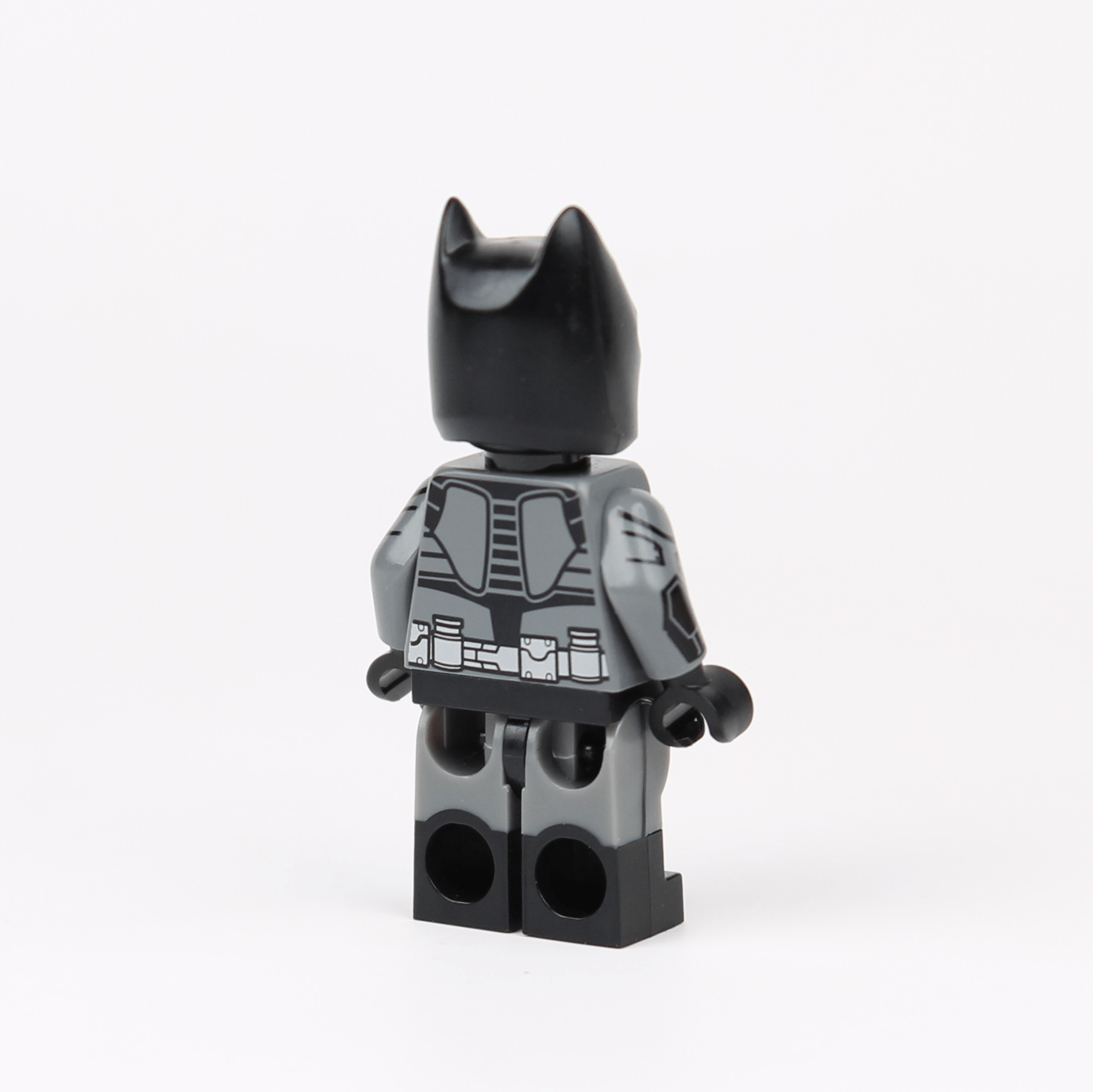 Batsuit 1.8 – Orbital Minifigs